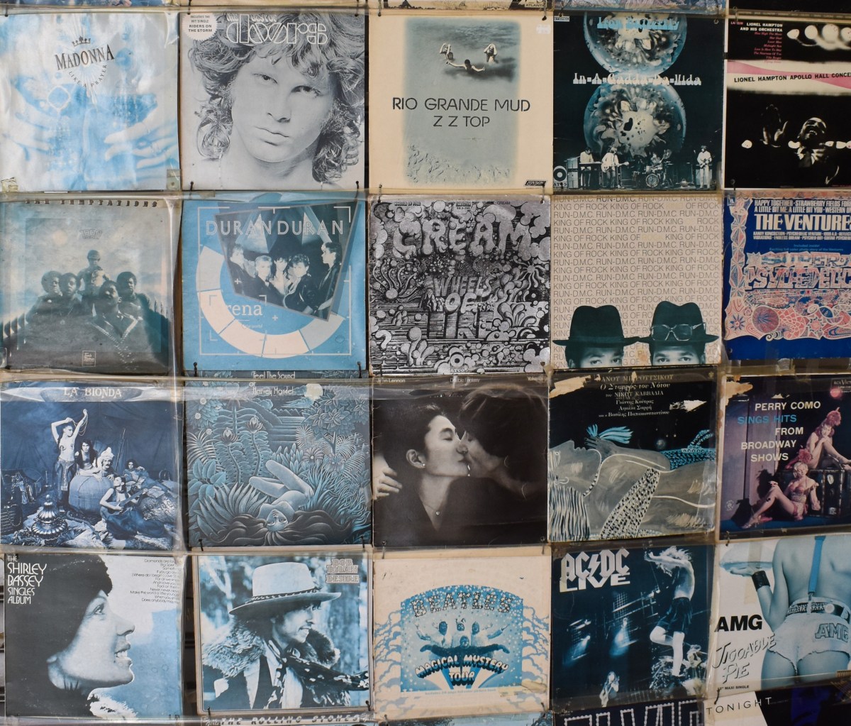 Second-Hand Vinyl in Athens – Capturing Moments
