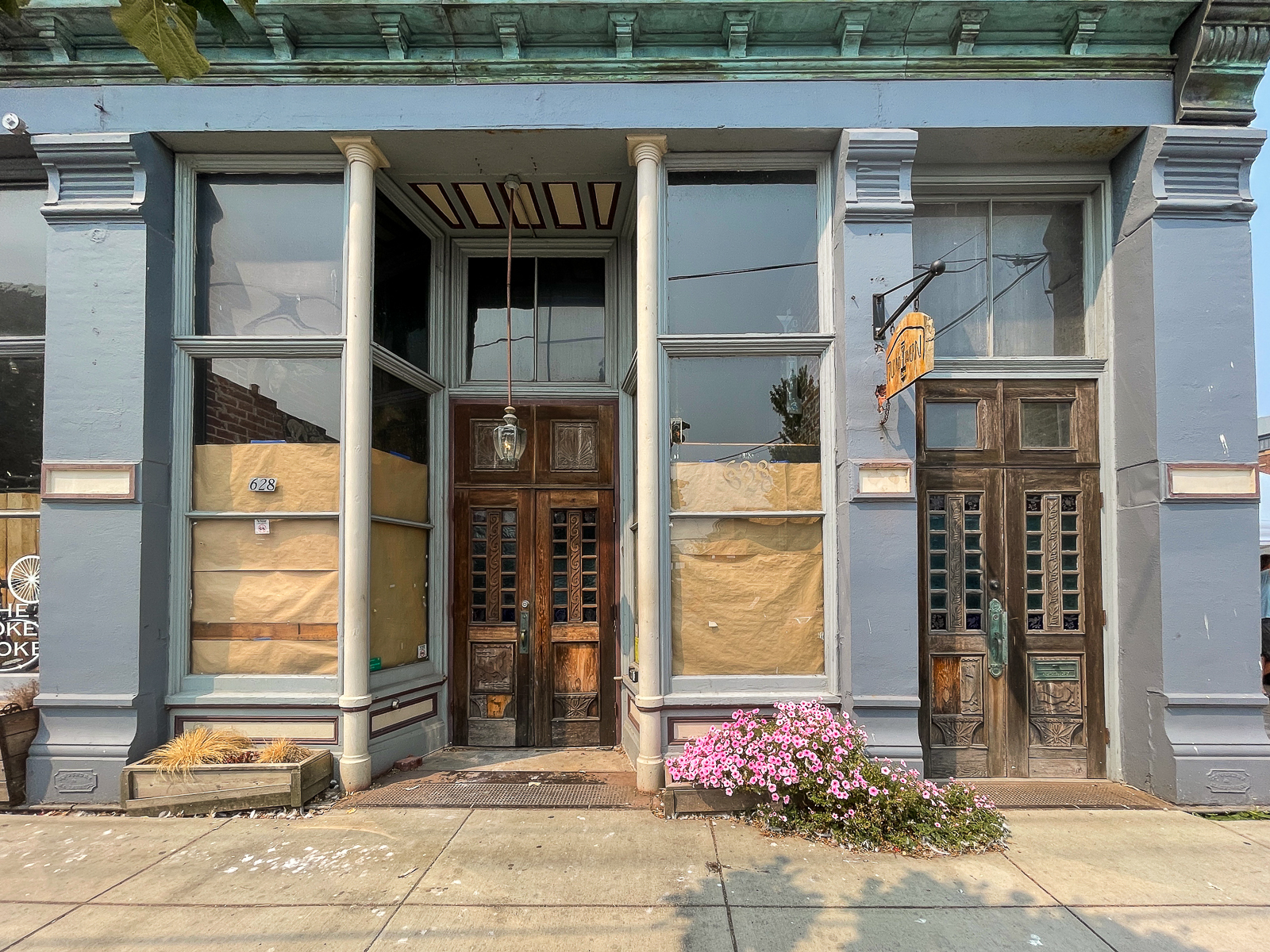 Port Townsend Doors – Fred Lewis Building – Capturing Moments